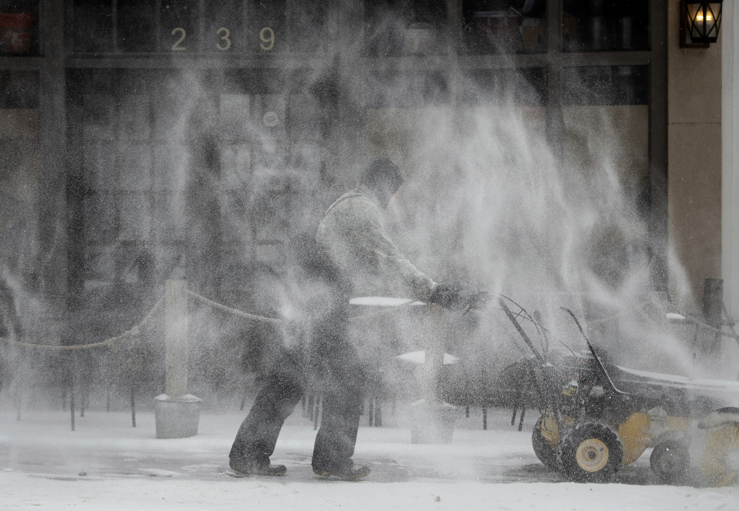 Winter storm whipping East Coast with snow, thunderstorms | News ...